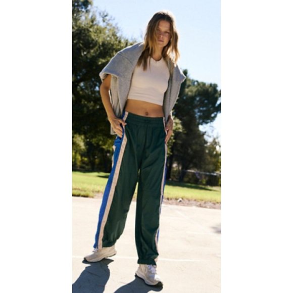 Free People | Pants & Jumpsuits | Nwt Free People Movement End Zone ...